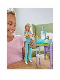 Barbie Kariera. GKH23 Lalka pediatra - Barbie